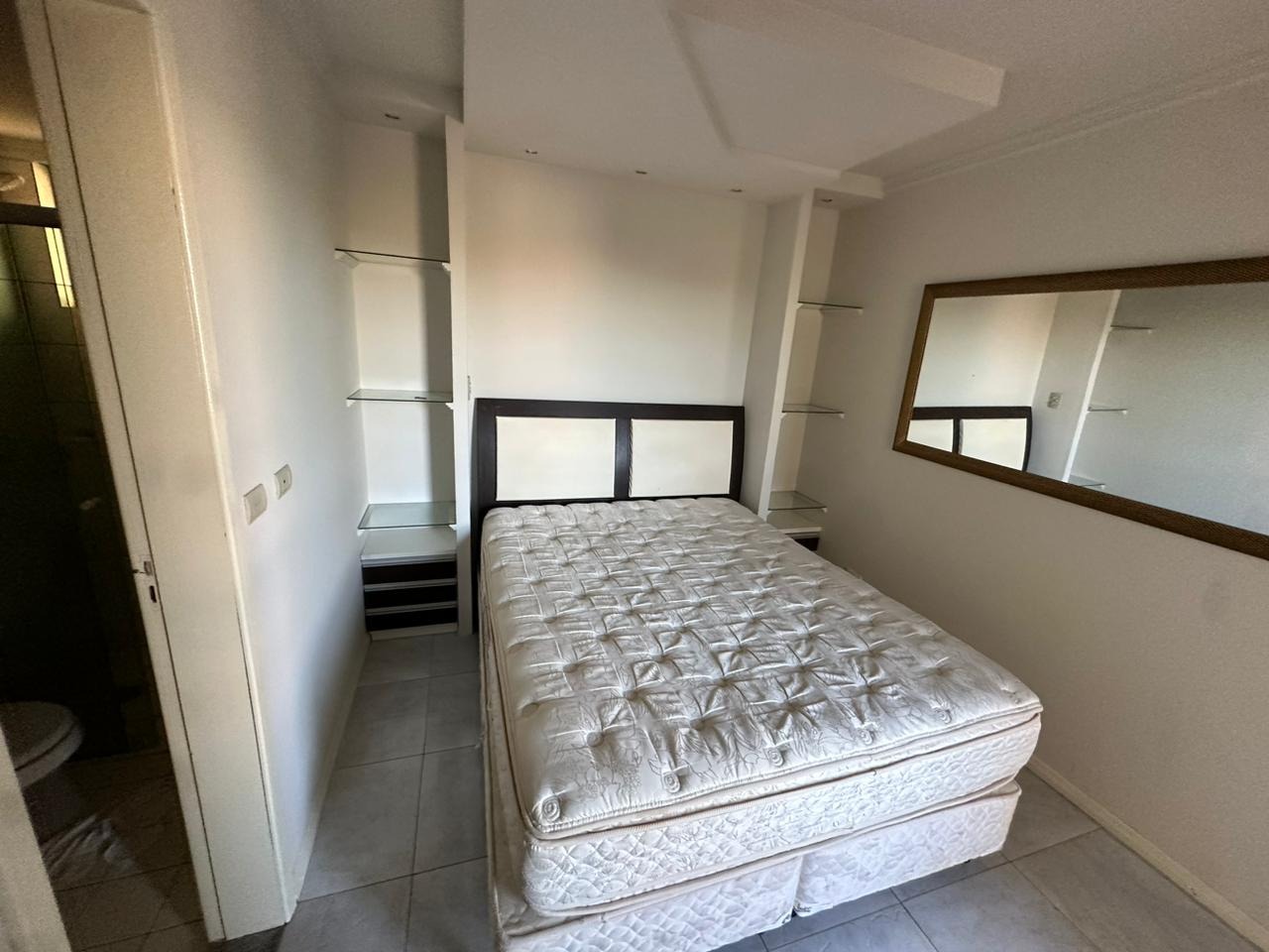 APARTAMENTO - EDIFÍCIO GREEN PARK - APT 3 BLOCO D